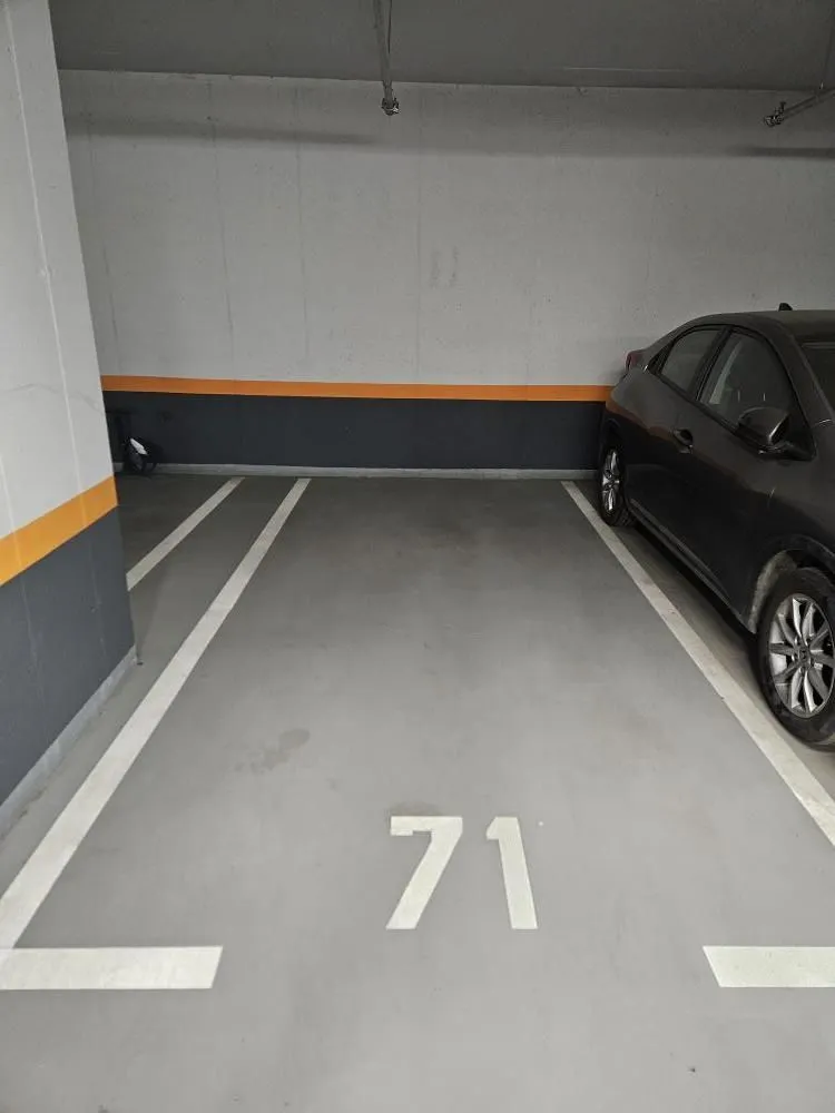 Izdavanje, parking/garaža, 12m², Novi Beograd Sve Podlokacije, Beograd