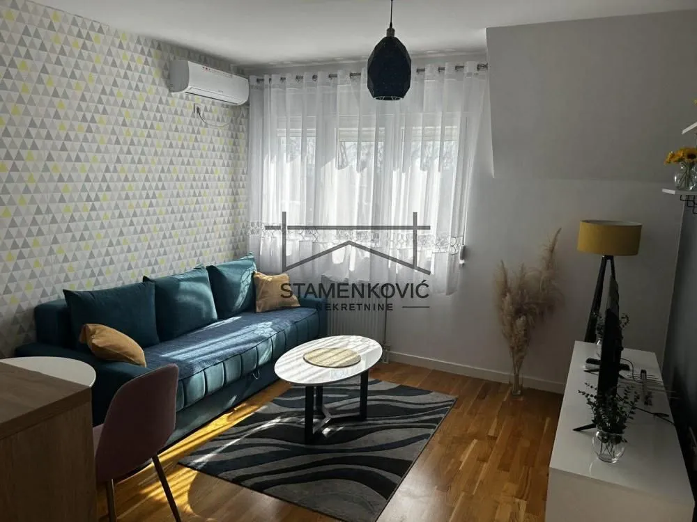 Izdavanje, jednosoban stan, 37m², Novi Sad Sve Podlokacije, Novi Sad