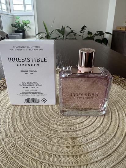 Givenchy irresistible nectar edp, 80ml, NOVO