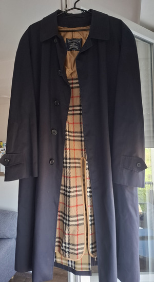 Burberry mantil NOV