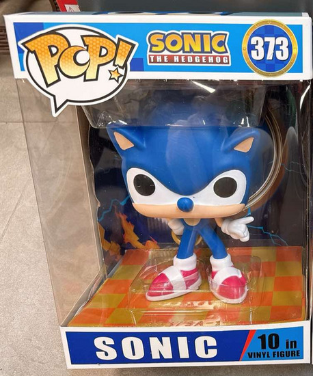 Sonic ogromna vinilna figura visine 25cm - NOVO