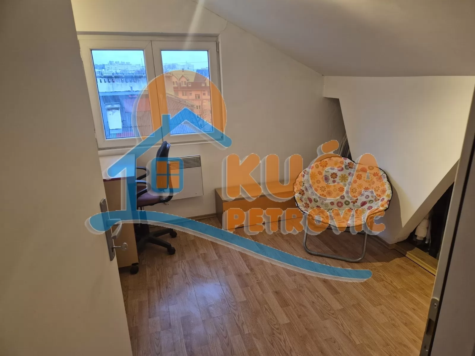 Trosoban stan, 64 m2, Crveni Pevac, Dragiše Cvetkovića ID: p-016168