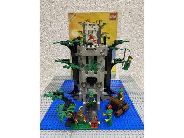 Lego Castle 6077:Forestmen River Fortres