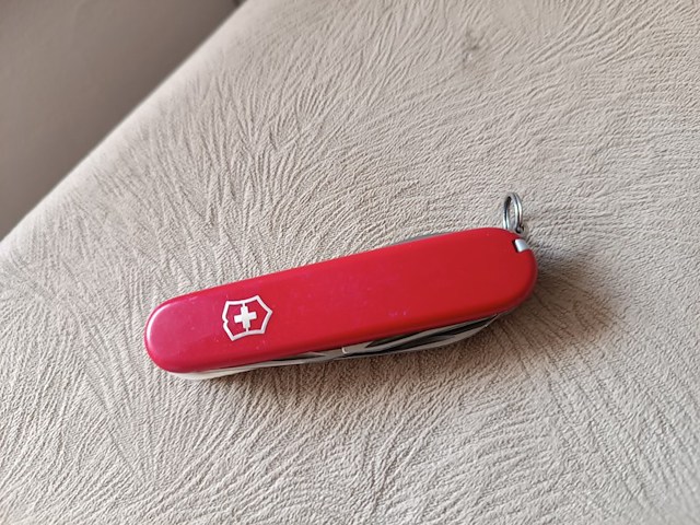 VICTORINOX Camper crveni
