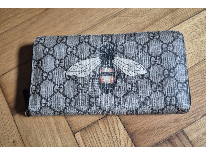 Savrseni GUCCI monogram novcanik