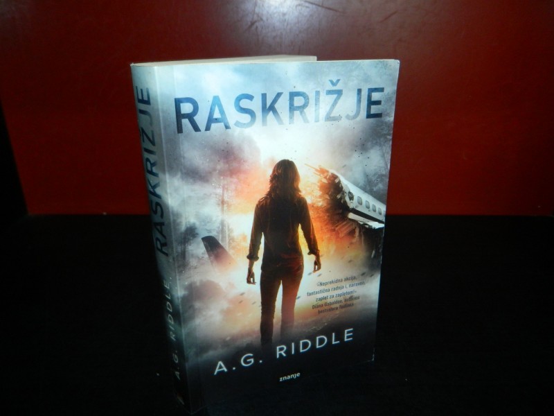 Raskrižje, A. G. Riddle