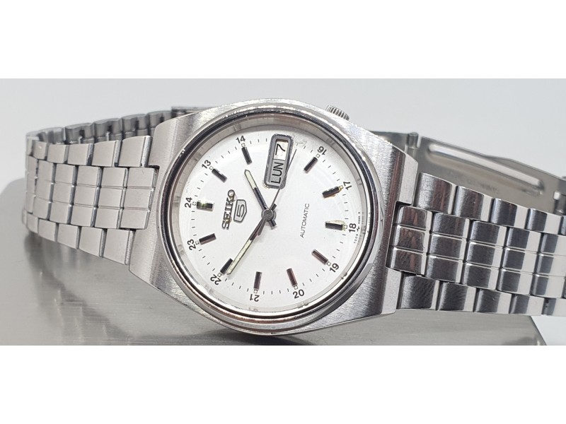 -- SEIKO 5 LEGENDARNI AUTOMATIK SAT SREĆNO --
