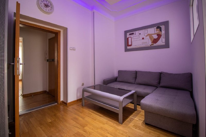 Lux Stan 40 m2 Obilićev Venac Beograd