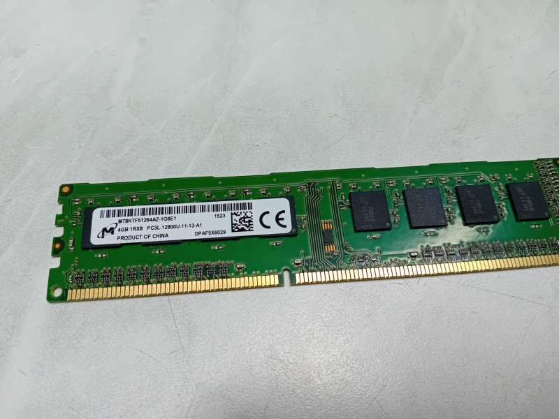 ddr3 4gb micron ispravna 1600mhz pc3l