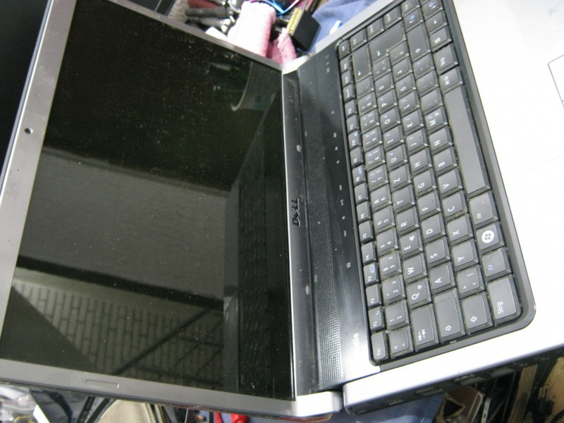 Laptop DELL Studio 1537