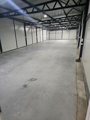 Zrenjaninski put,magacin 260m2