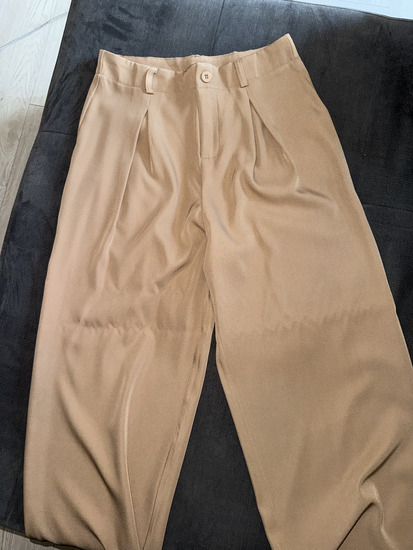 Elegantne pantalone NOVO