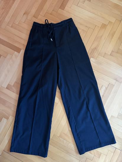 Zenske pantalone Zara *NOVO*
