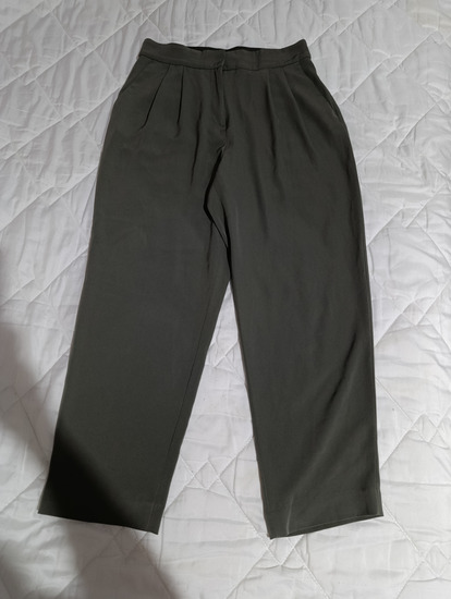H&M maslinaste poslovne pantalone