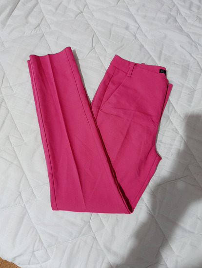 Zara pink poslovne pantalone