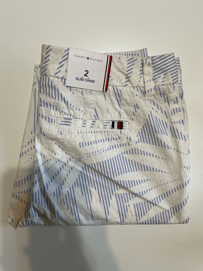   TOMMY HILFIGER original pantalone NOVO