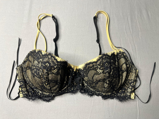 REZZ - Hunkemoller brushalter, 34(75)C