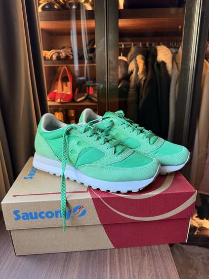 Saucony green sneakers NOVO