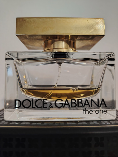 Dolce & Gabbana the one