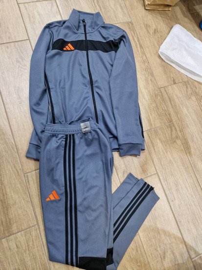 Adidas S i M
