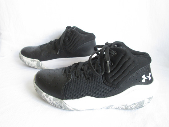 PATIKE "UNDER ARMOUR" 34 KAO NOVE
