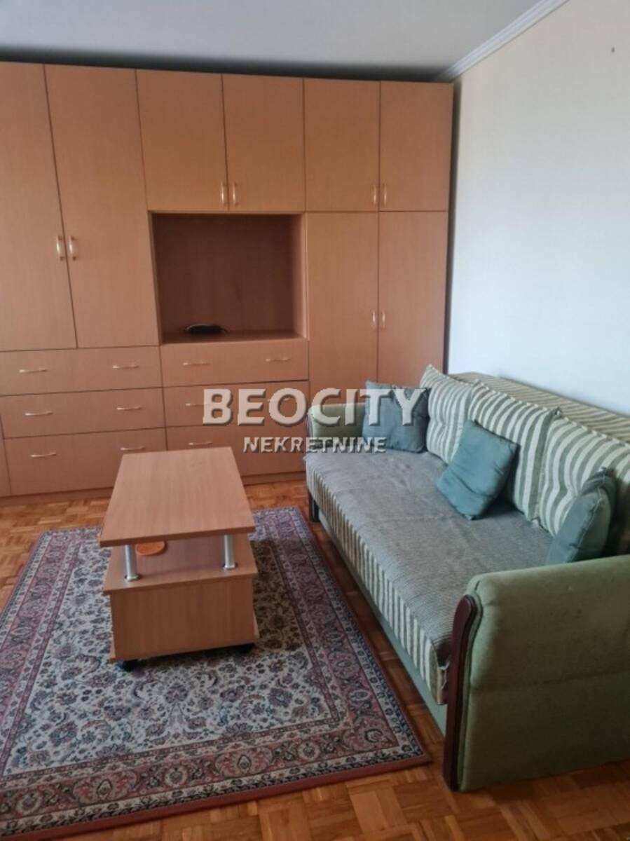 Jednosoban stan, Novi Sad - Novo Naselje | Izdavanje · 43m² · 300€