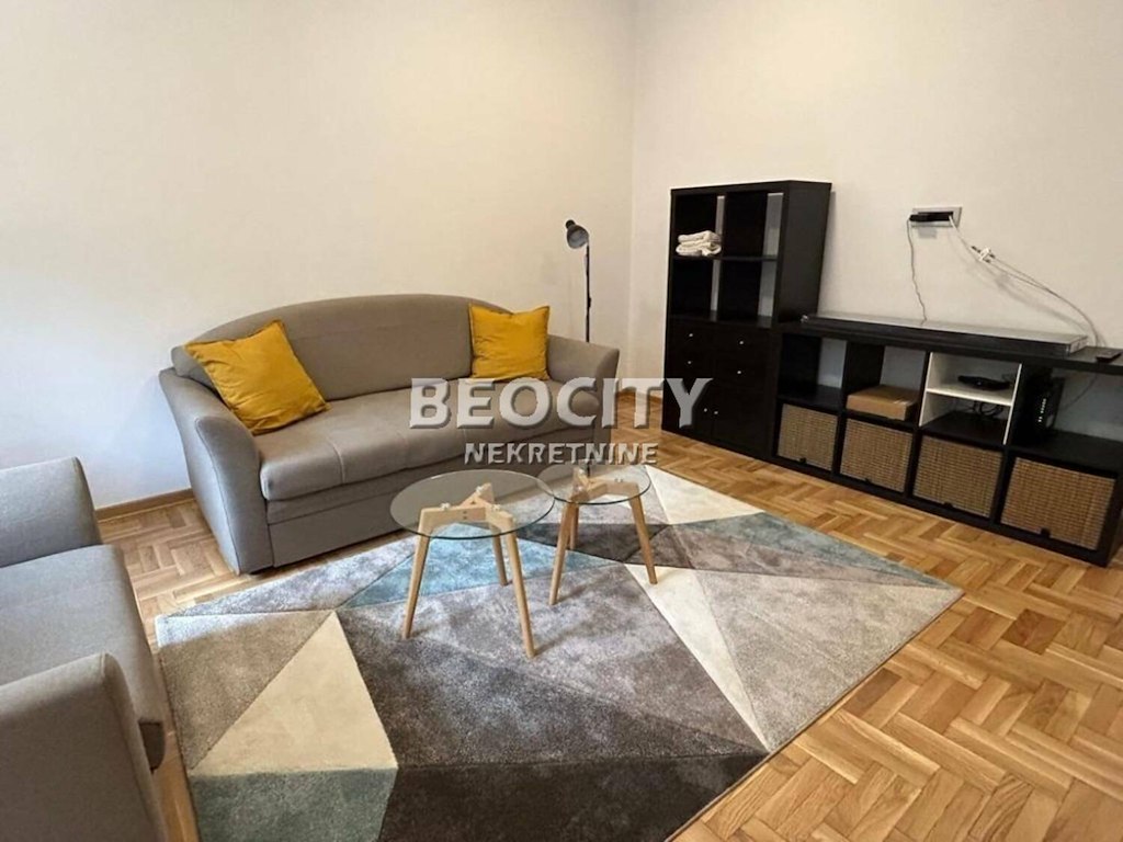 Trosoban stan, Beograd - Vračar (centar) | Izdavanje · 57m² · 750€