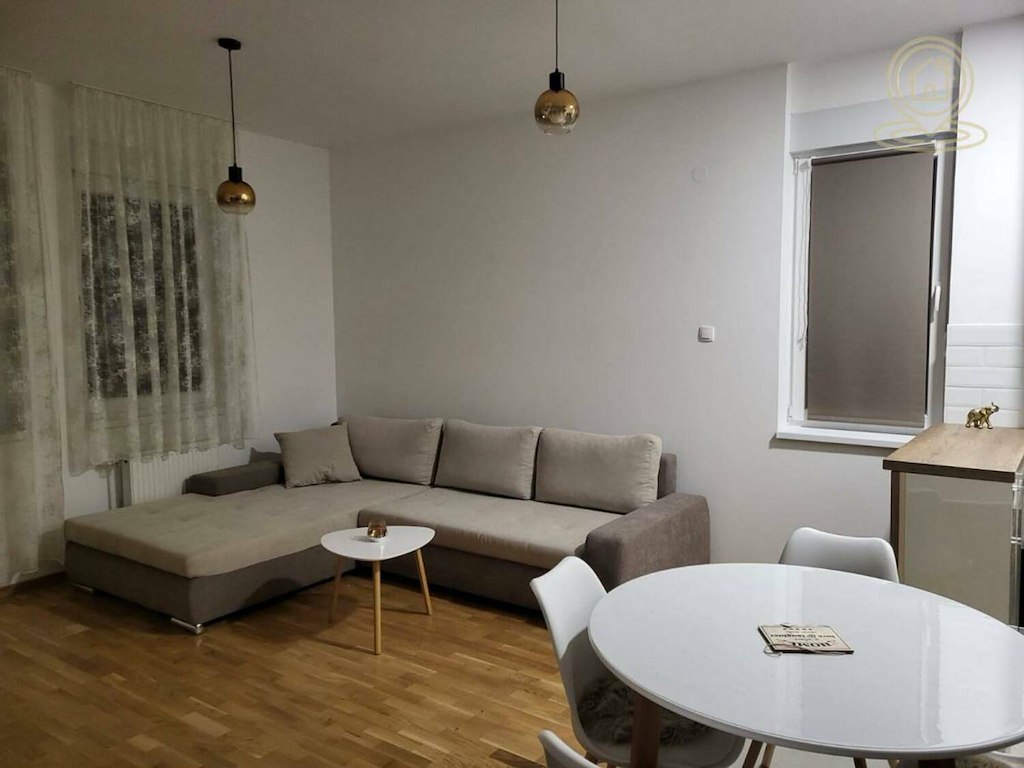 Dvosoban stan, Novi Sad | Izdavanje · 44m² · 420€