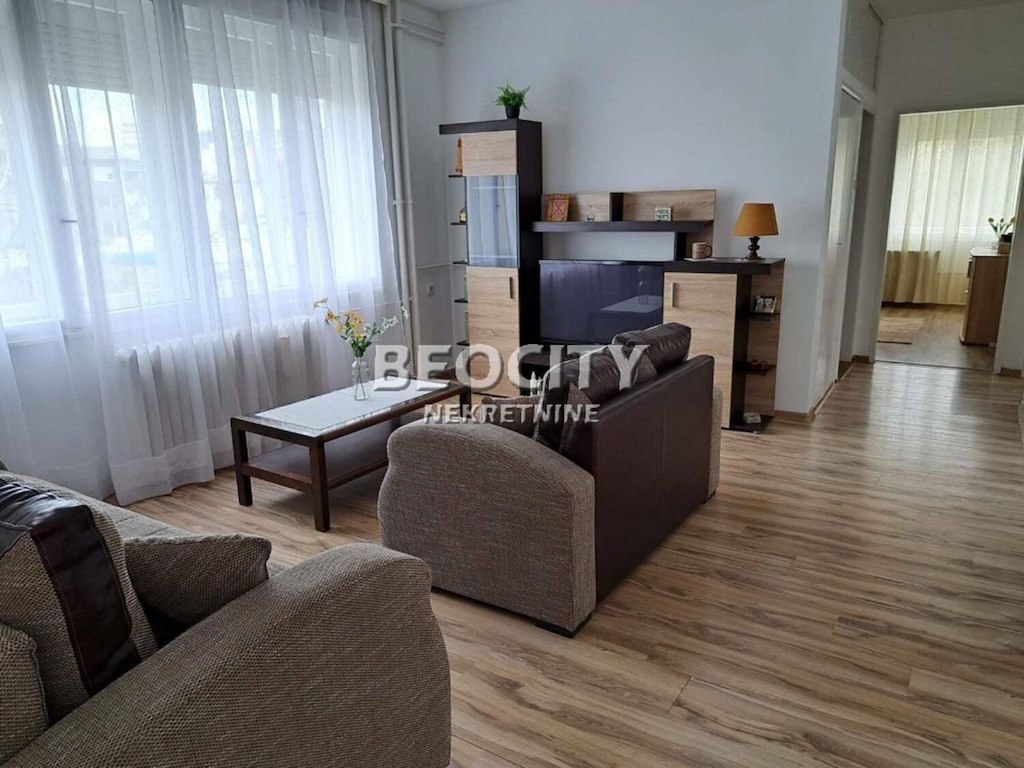 Trosoban stan, Novi Sad - Centar | Prodaja · 78m² · 227.200€