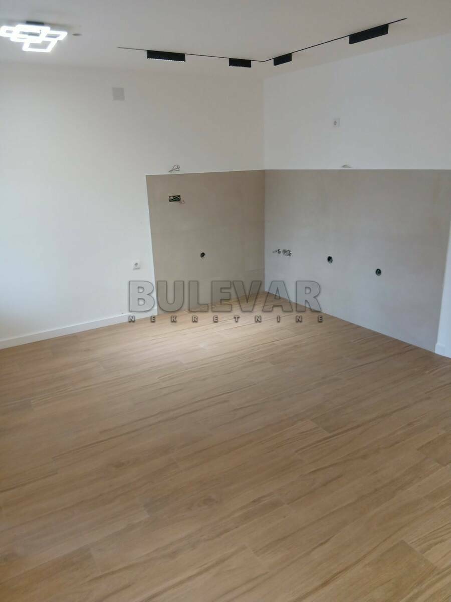 Trosoban stan, Niš - Duvanište | Prodaja · 64m² · 130.000€