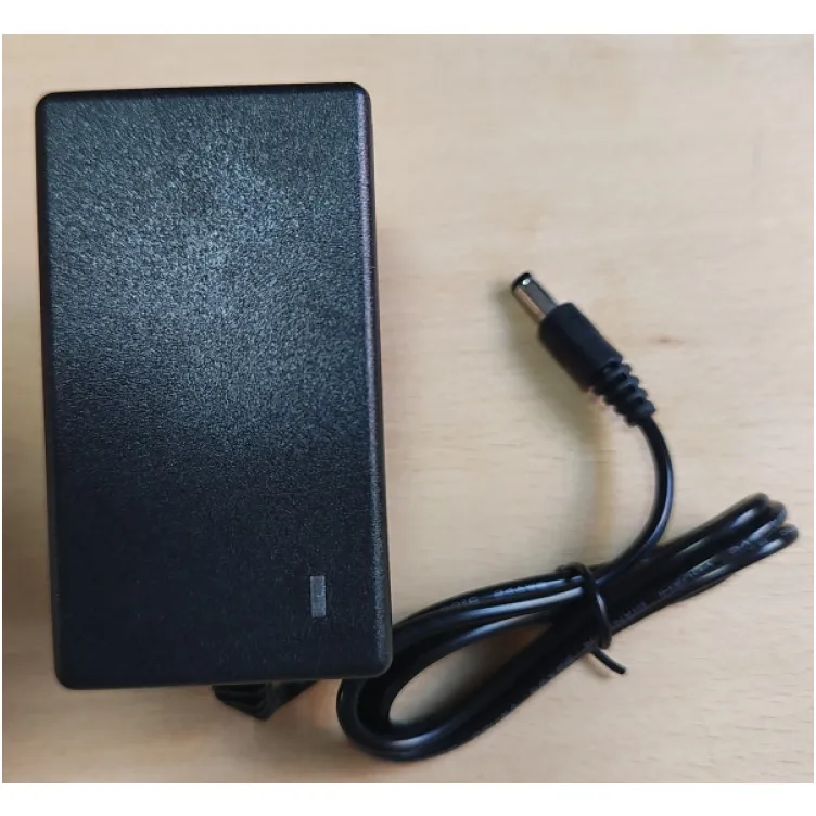 NPA-AC20010 Gembird 20V/1A 20W, Coper punjac sa uzemljenjem, konektor 5.5x2.5/2.1mm
