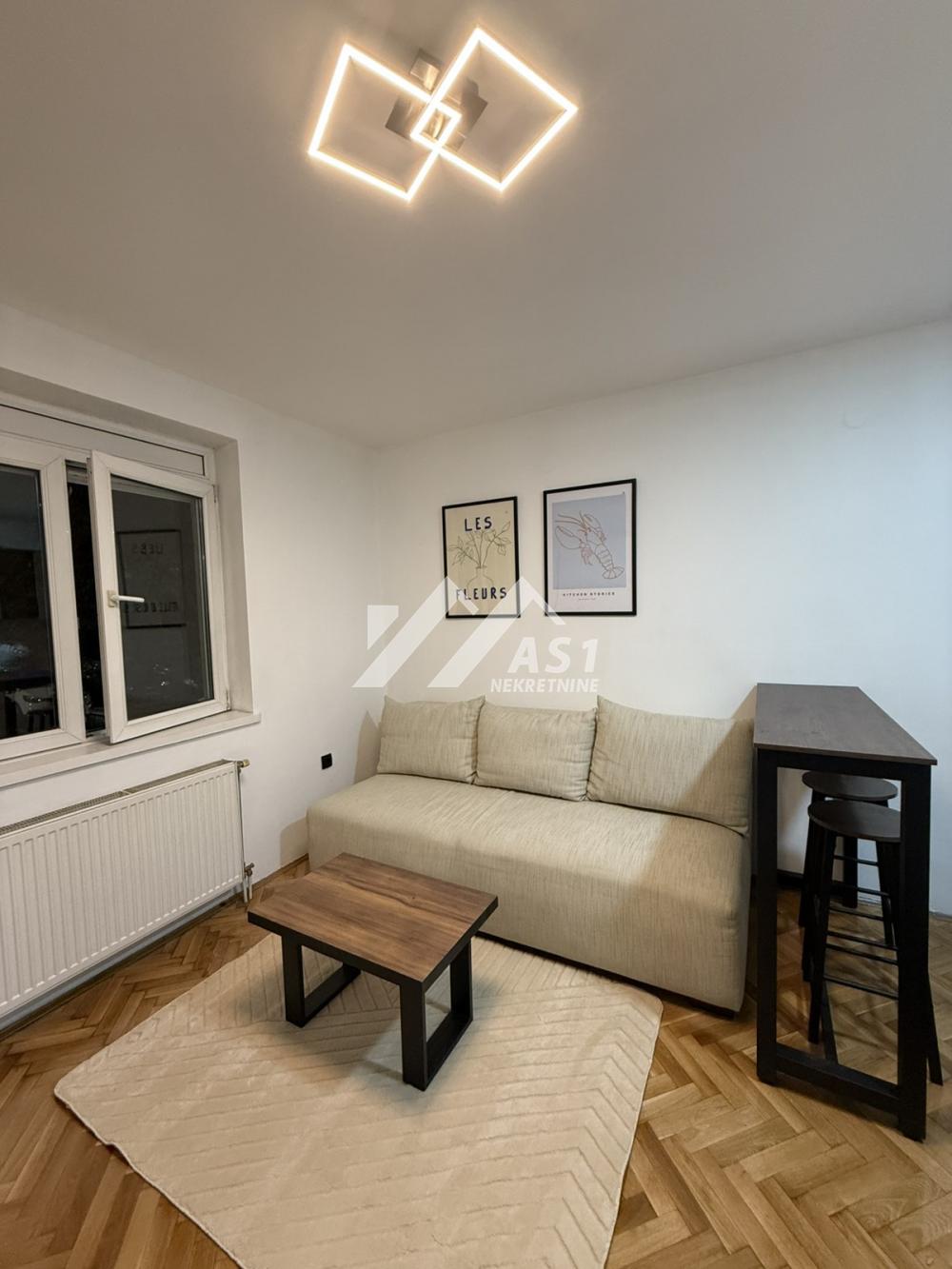 IZDAJE SE GARSONJERA NA GRBAVICI ID#6359
300 €