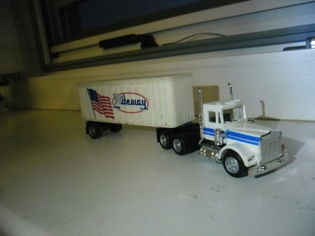 Herpa Kenworth DayCab