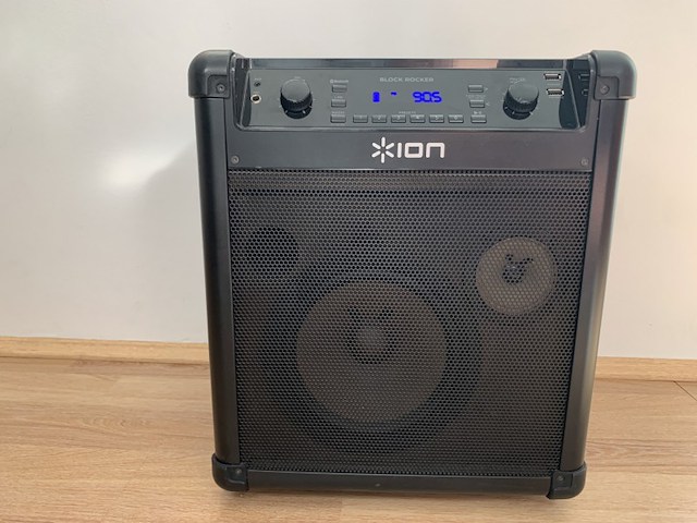 ION Block Rocker iPA76C prenosivi bluetooth zvucnik