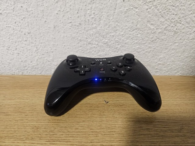 ORIGINAL crni Nintendo Wii U Pro Kontroler dzojstik WUP