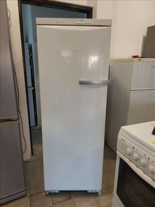 Zamrzivac Miele 238 lit garancija 12 meseci