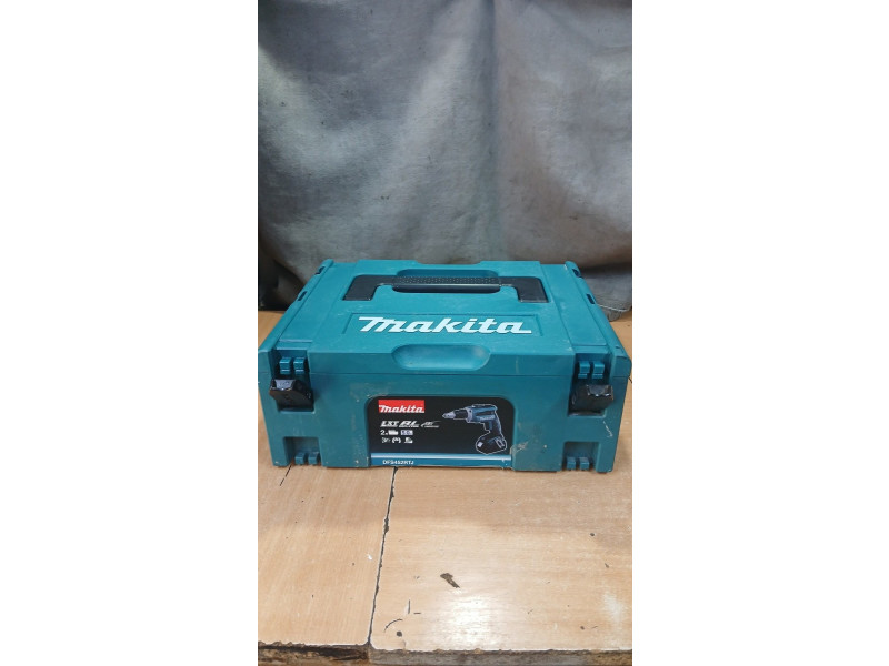 Makita kofer