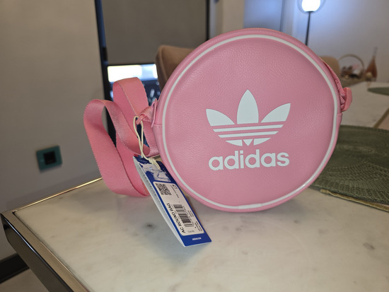 *** AC ROUND BAG ADIDAS *** NOVA
