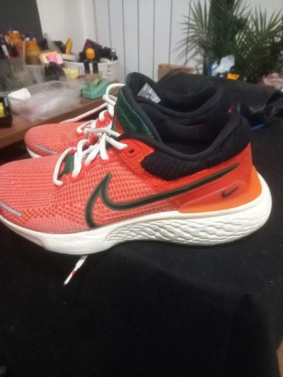 SAVRSENE KAO NOVE NIKE ZOOM INVINCIBLE VEL 42IPO