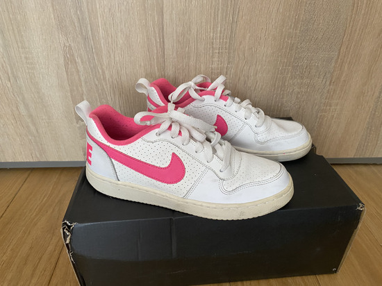   NIKE patike 38