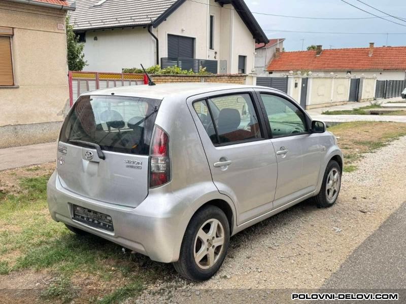 Daihatsu Sirion 1.3 Kompletan Auto U Delovima