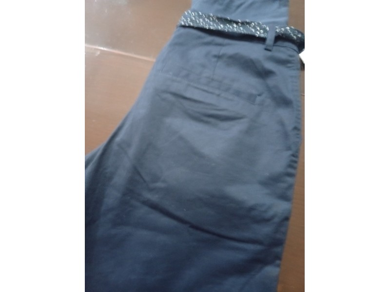 NOVO pantalone za trudnice vel 36 sive