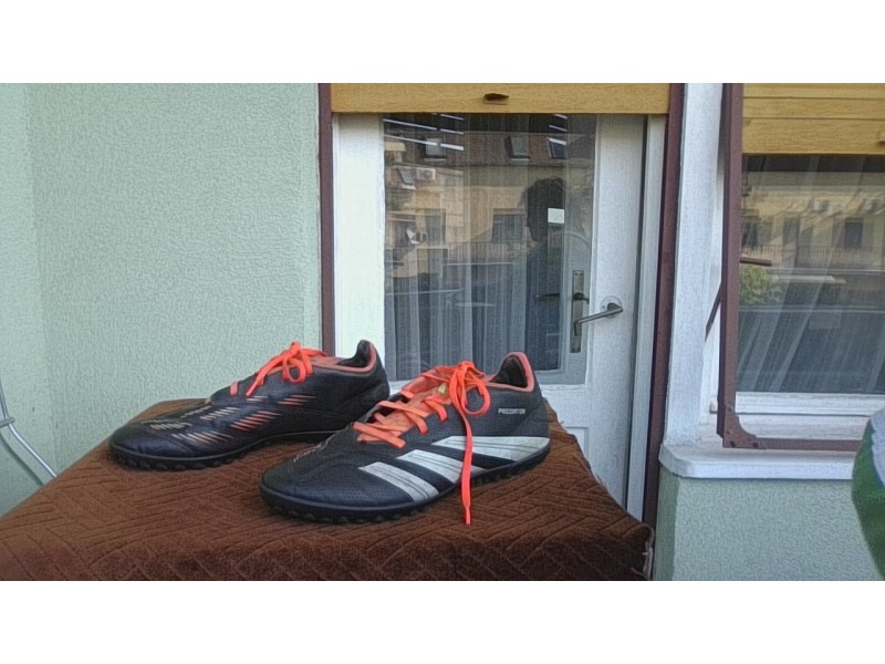Patike"adidas"predator, vel.US 9,5, duž. tabanice 26,5