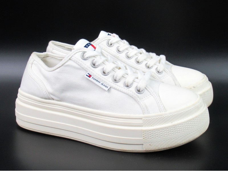 Tommy Hilfiger platforma ab2202