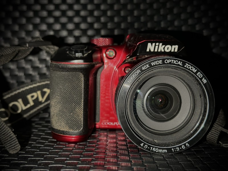 Nikon B500 Coolpix