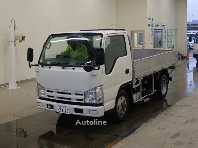 Isuzu ELF kamion s ravnom platformom < 3.5t