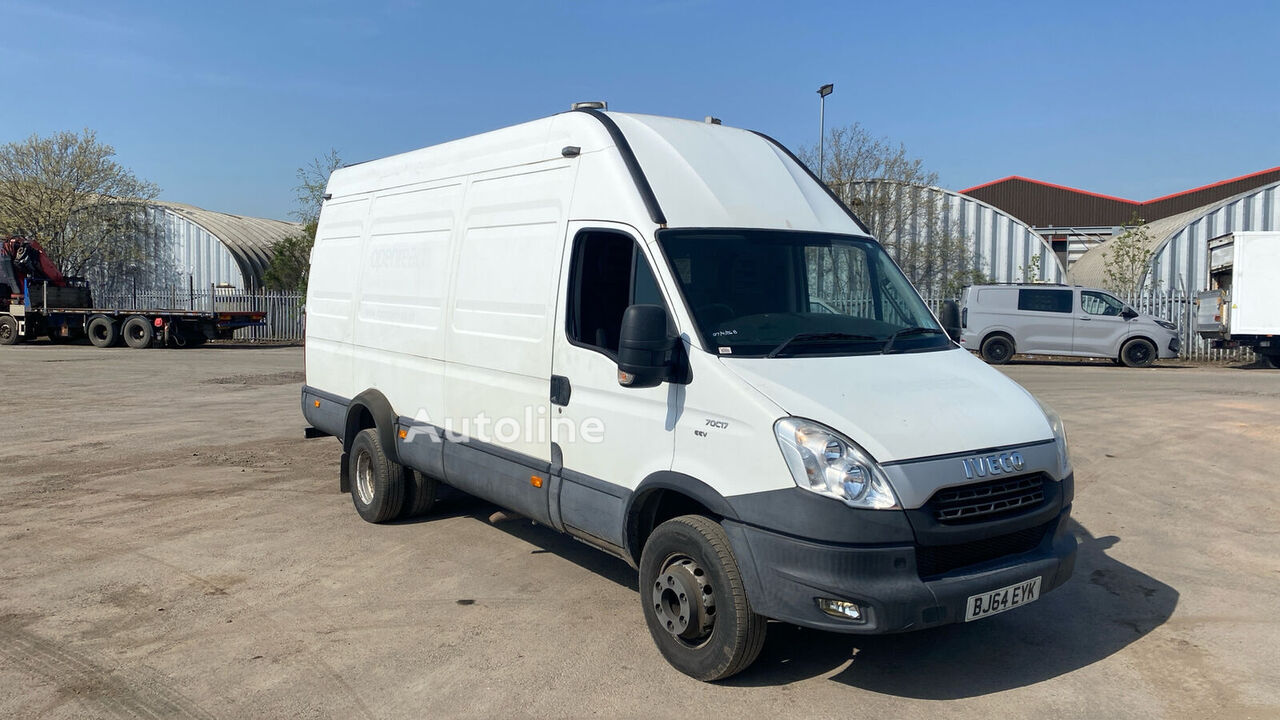 Prodaje se IVECO DAILY 70C17 minibus furgon na aukciji