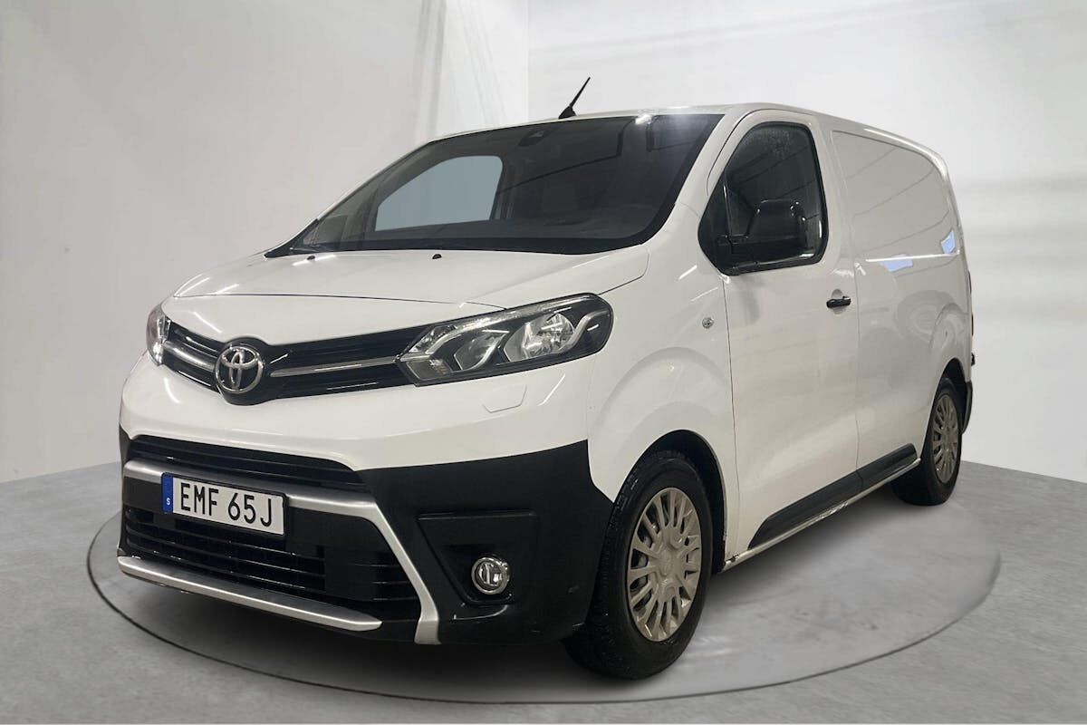 Prodaje se Toyota Proace minibus furgon na aukciji
