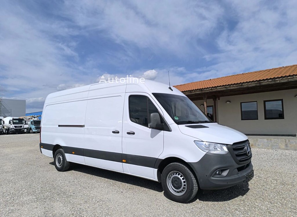 Mercedes-Benz Sprinter minibus furgon
