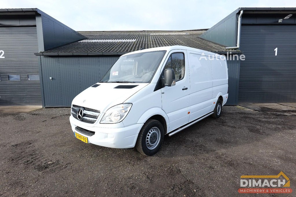 Mercedes-Benz 906 KA 35 SPRINTER 316CDI L2H1 - 316 - automatic - white - air c minibus furgon